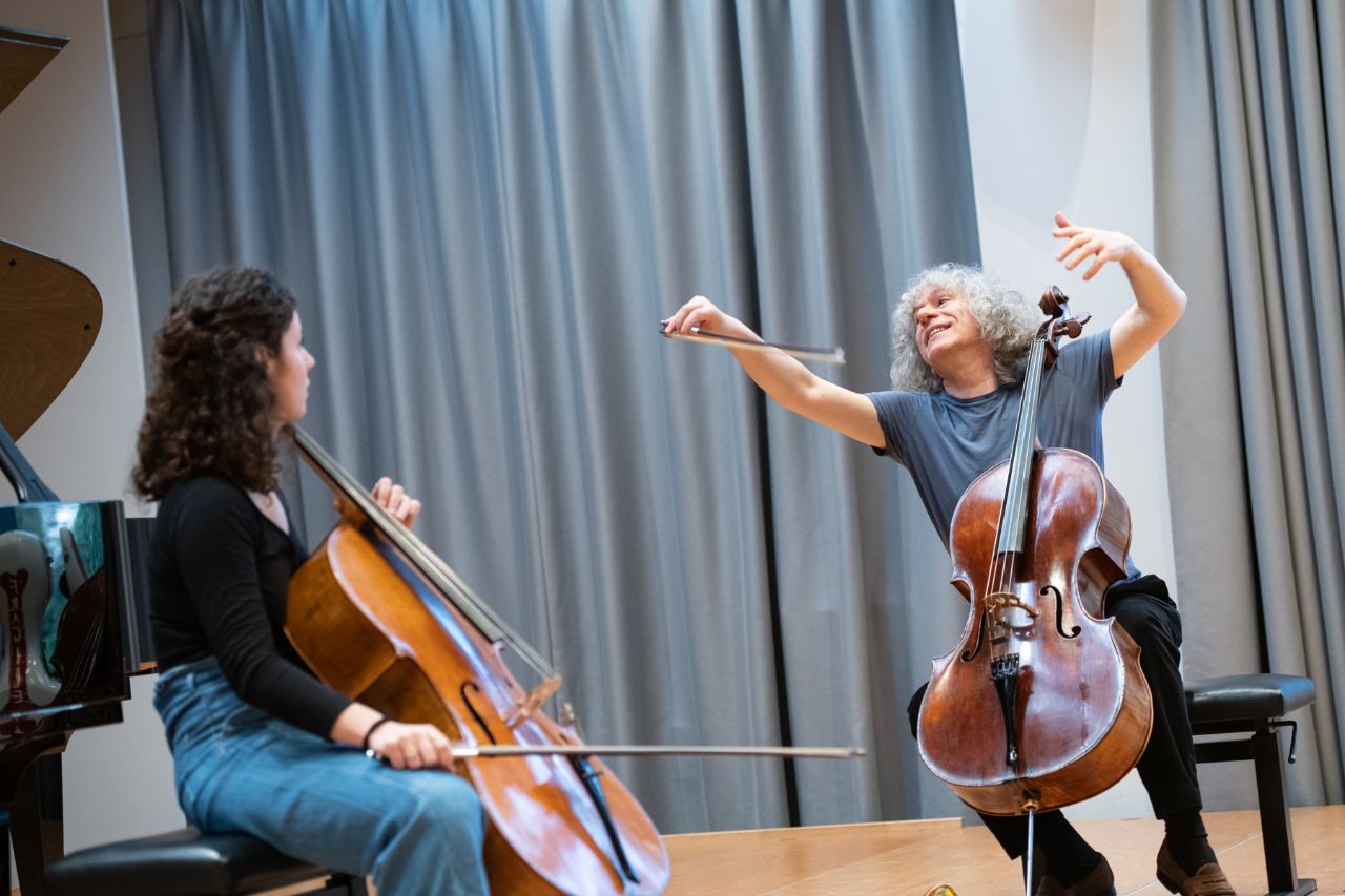 Masterclass Violoncello und Kammermusik mit Steven Isserlis - Musik ...